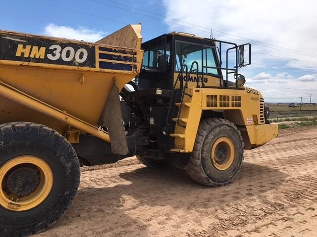 2012 KOMATSU HM300-3