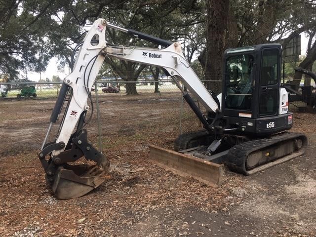 Lyle Machinery | Heavy Equipment Dealer